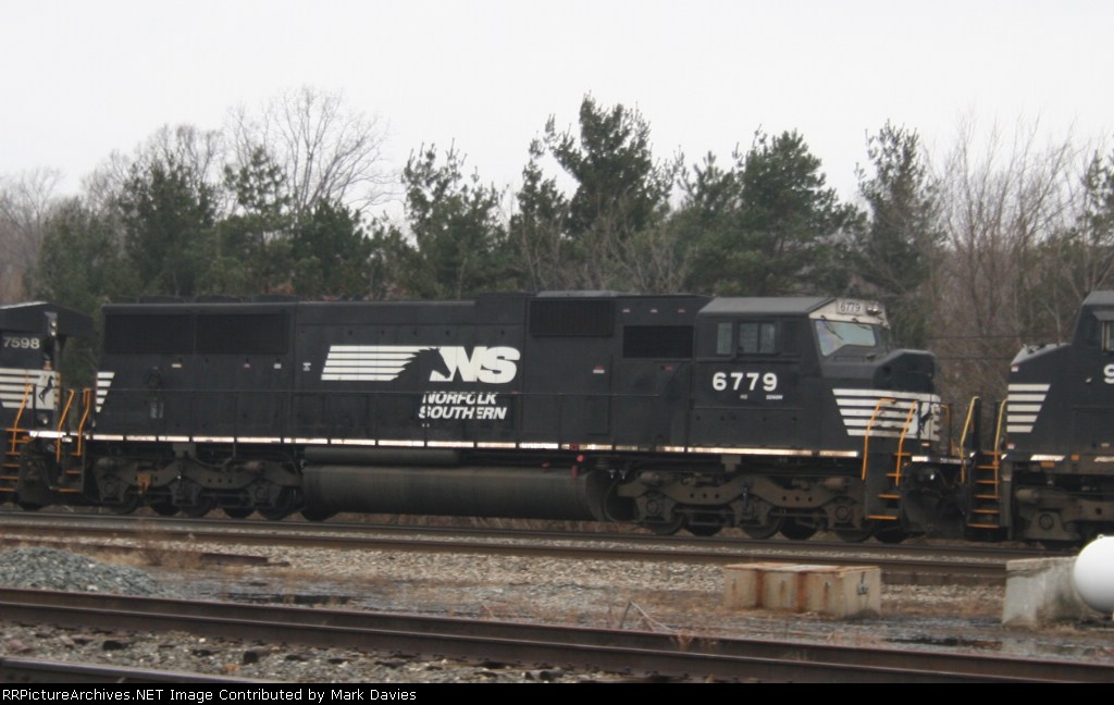 NS 6779